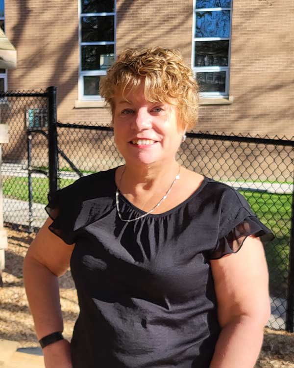 Kim (she/her) | St. Johns Christian Nursery School